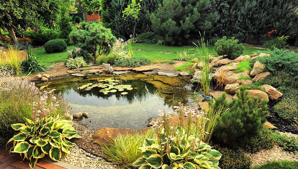 Creative water features available for your garden landscape ...